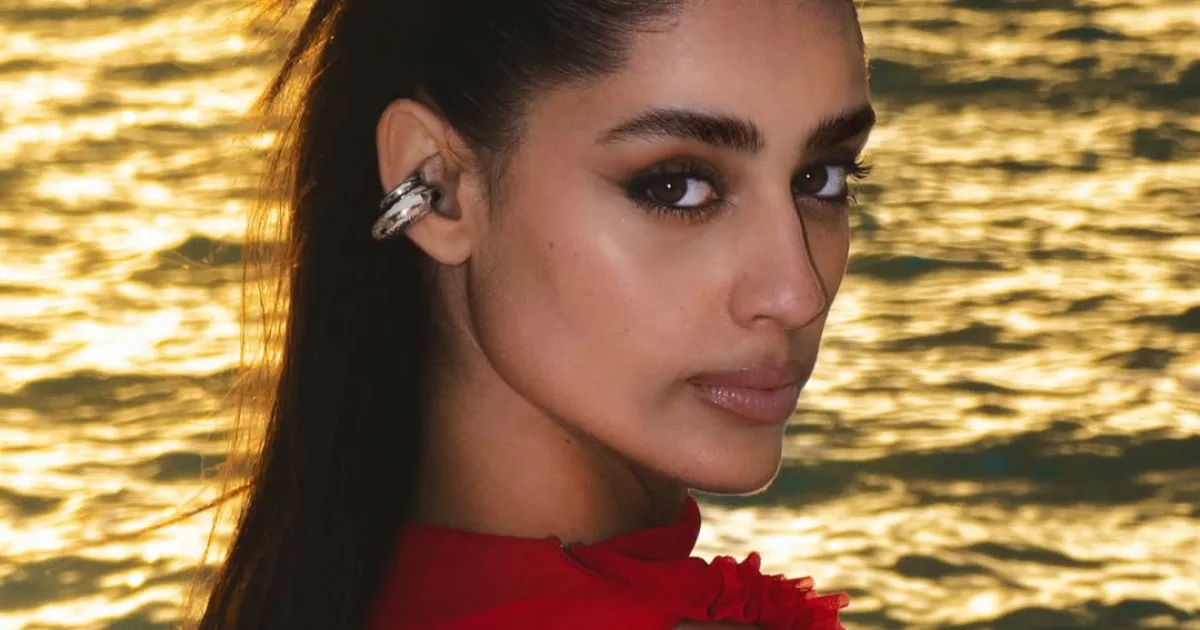 Zeyne’s “Hilwa”: A Celebration of Heritage and Self-Love | 7HillsJo